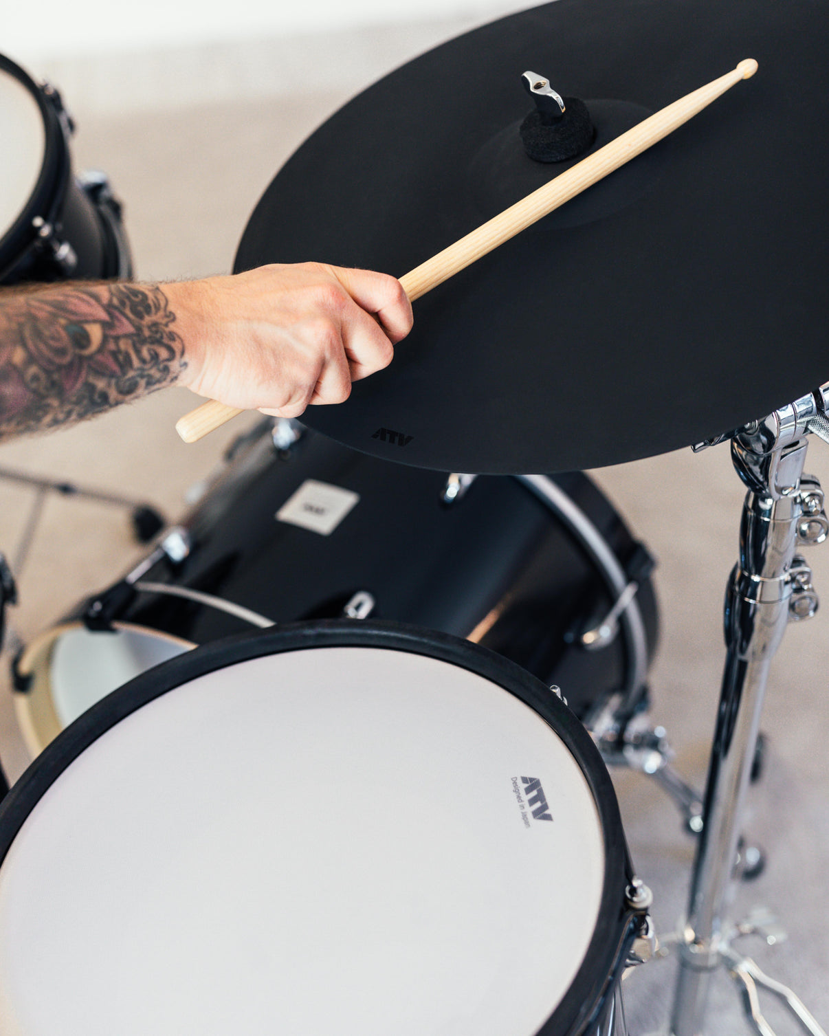 Ride Cymbal 18" – ATV Europe